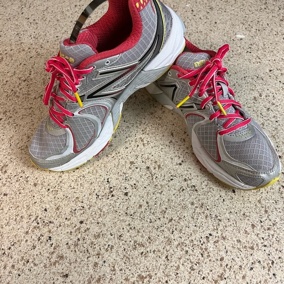 New Balance | Shoes | New Balance 87 V2 Revlite Trail Running Sneaker ...